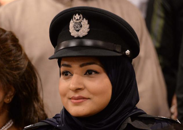 Maak kennis met Karachi’s (Pakistan) 1e vrouwelijke politiecommissaris